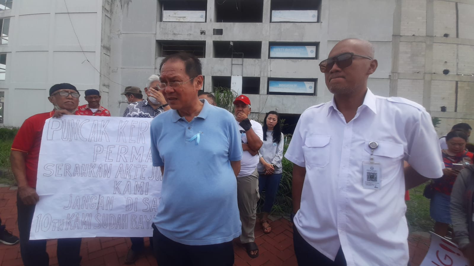 Hakim dan Pembeli Sidak Lokasi Bermasalah Apartemen Puncak CBD ...